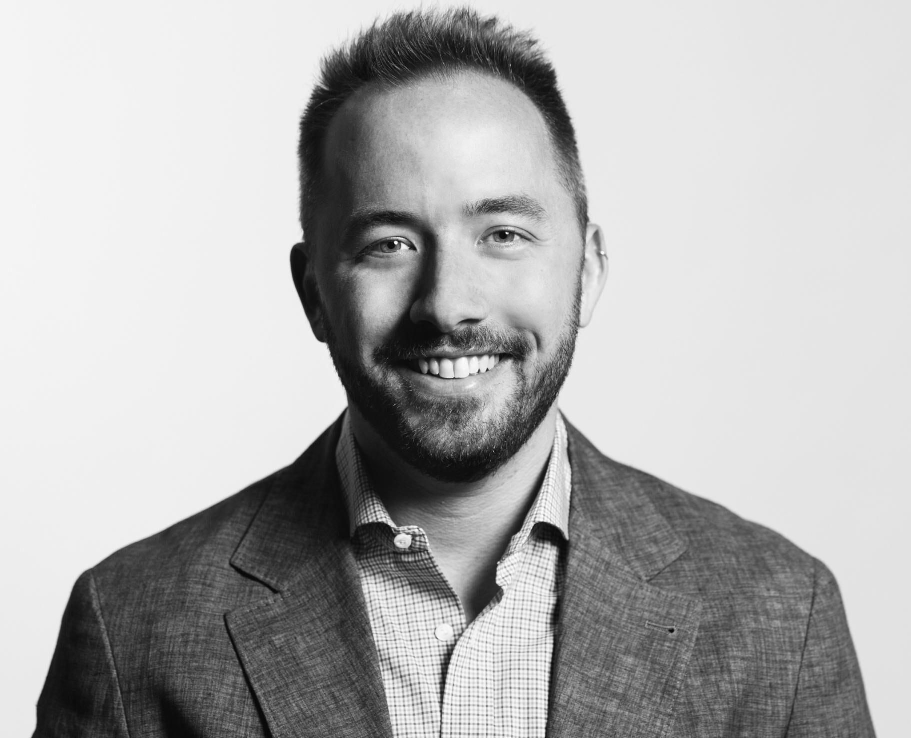 Drew Houston: Pioneering the Future of Tech with Dropbox